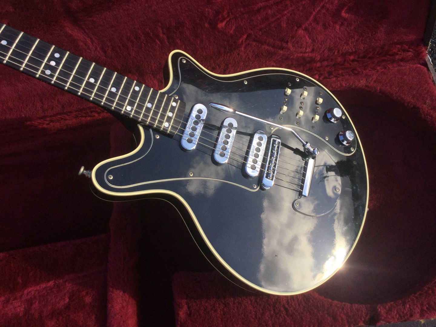 Guild Brian May BHM-01 | My Pile of Guitars & Basses
