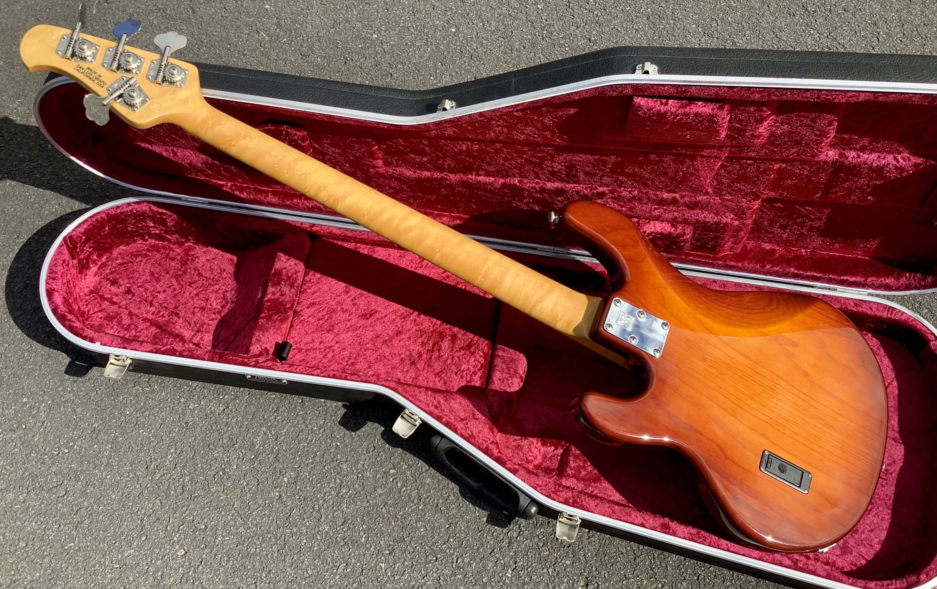 Musicman Stingray Bass 3-EQ (1997, Honeyburst) | My Pile of Guitars ...
