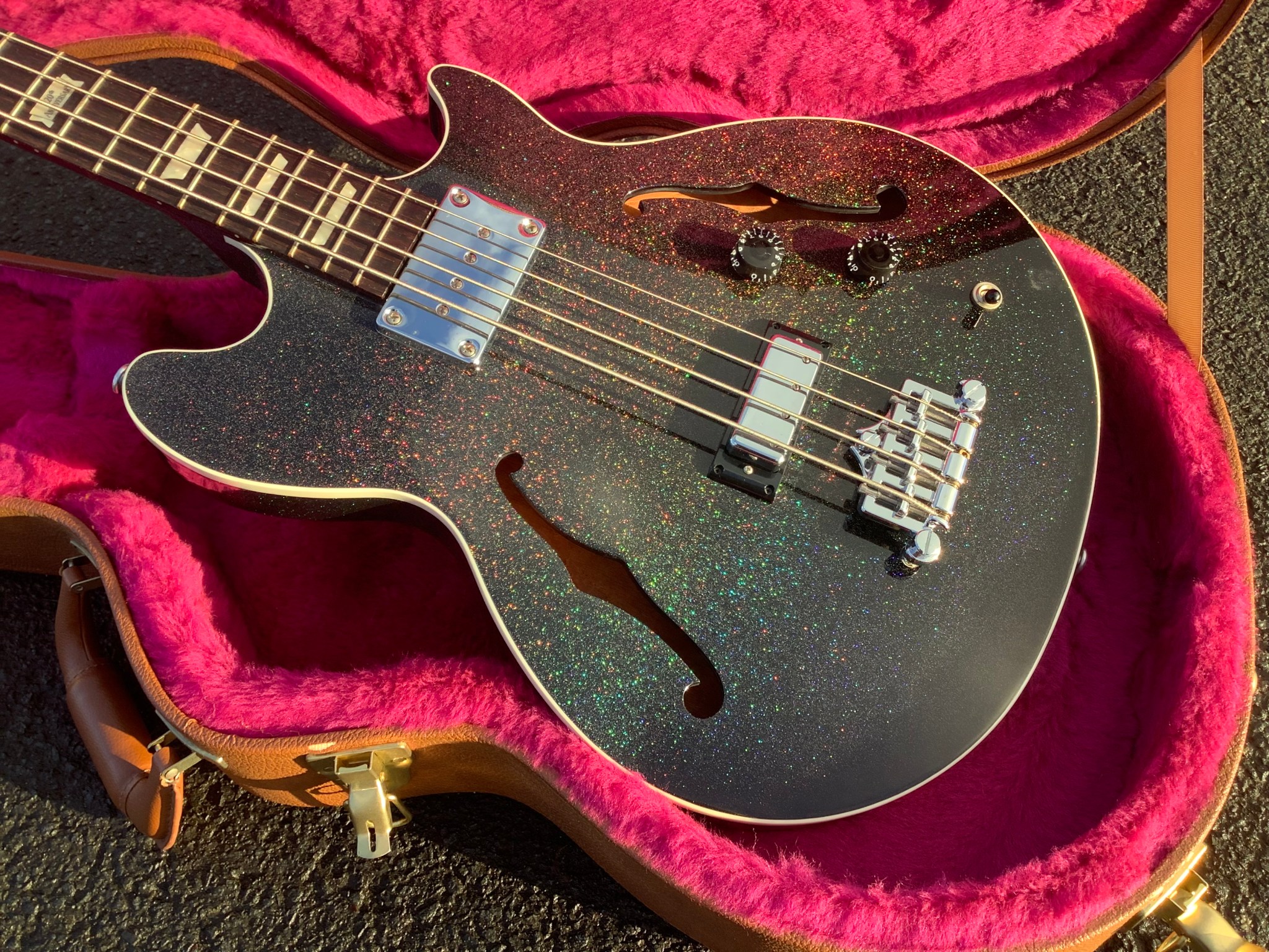 Gibson Midtown Signature Bass (2014, Graphite Sparkle) | My Pile of ...